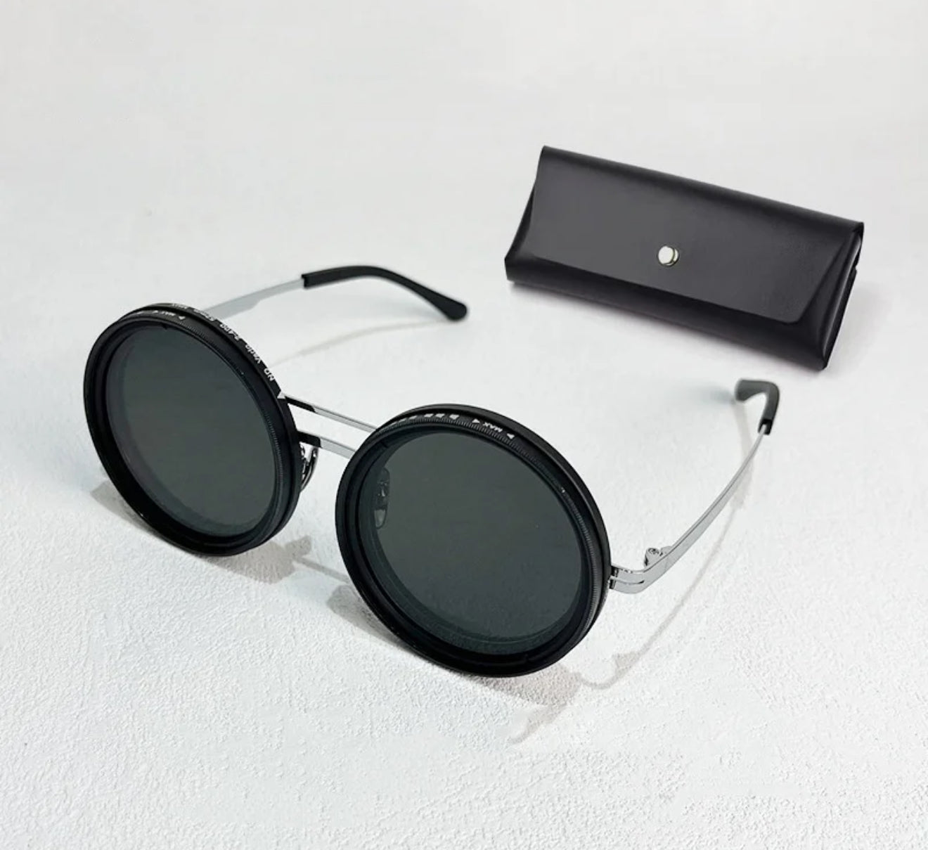 Aura Glasses 5